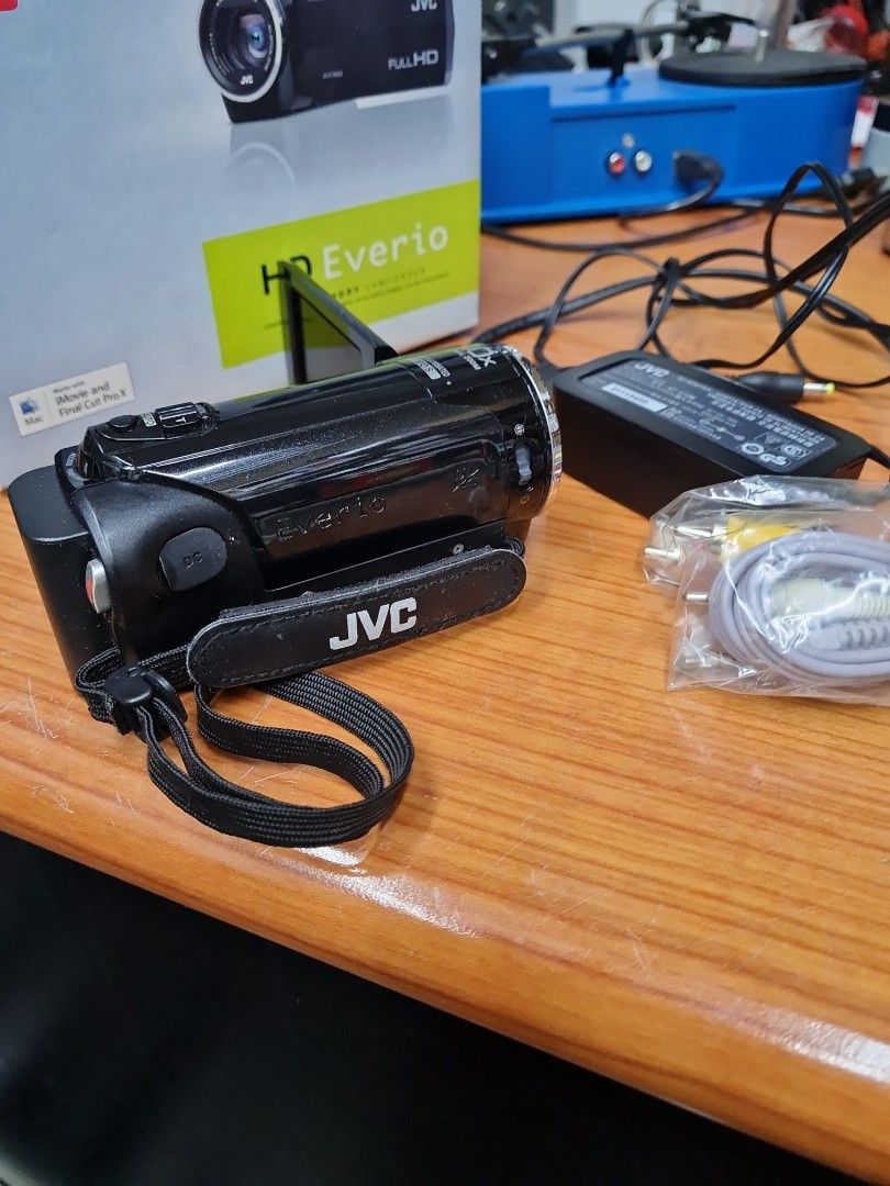 JVC full HD 40X zoom, Photography, Cameras on Carousell