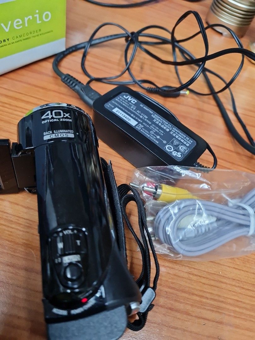 JVC full HD 40X zoom, Photography, Cameras on Carousell
