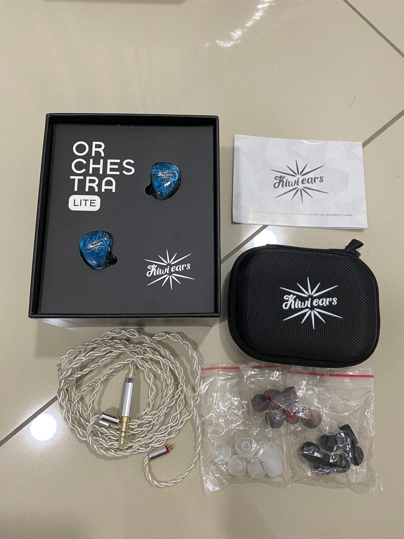 Kiwi Ears Orchestra lite IEM(blue), Audio, Earphones on Carousell
