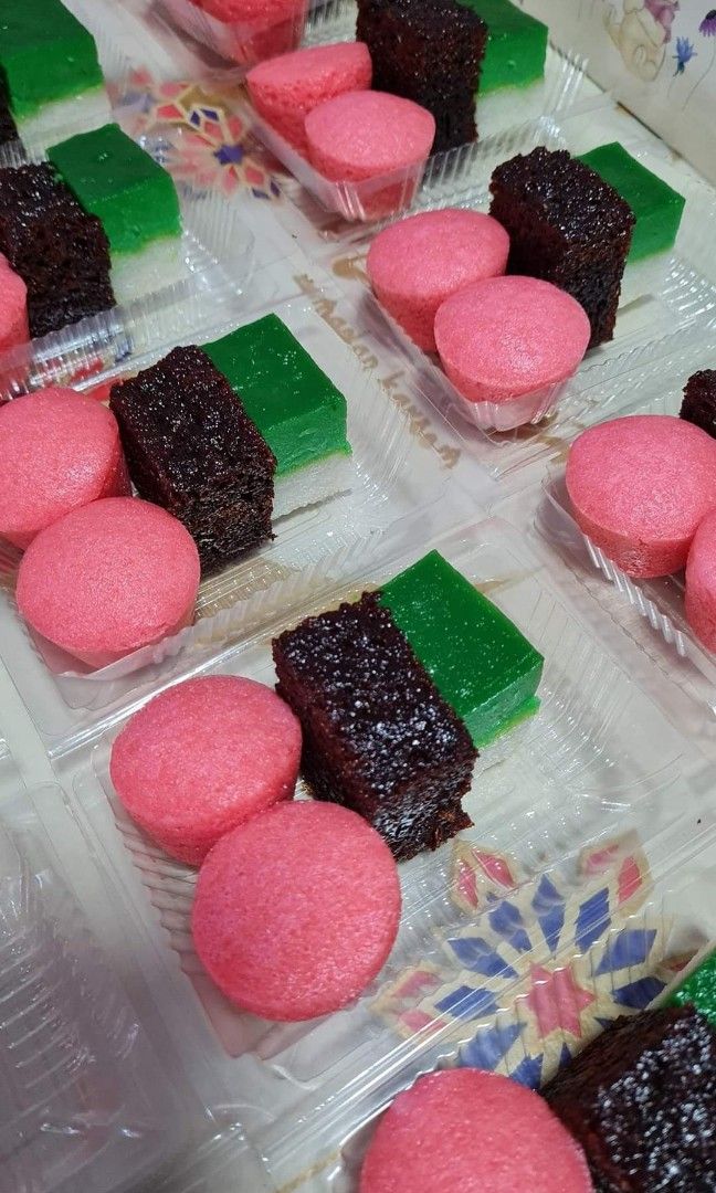 Kuih Kuih & Sandwich, Food & Drinks, Homemade Bakes on Carousell