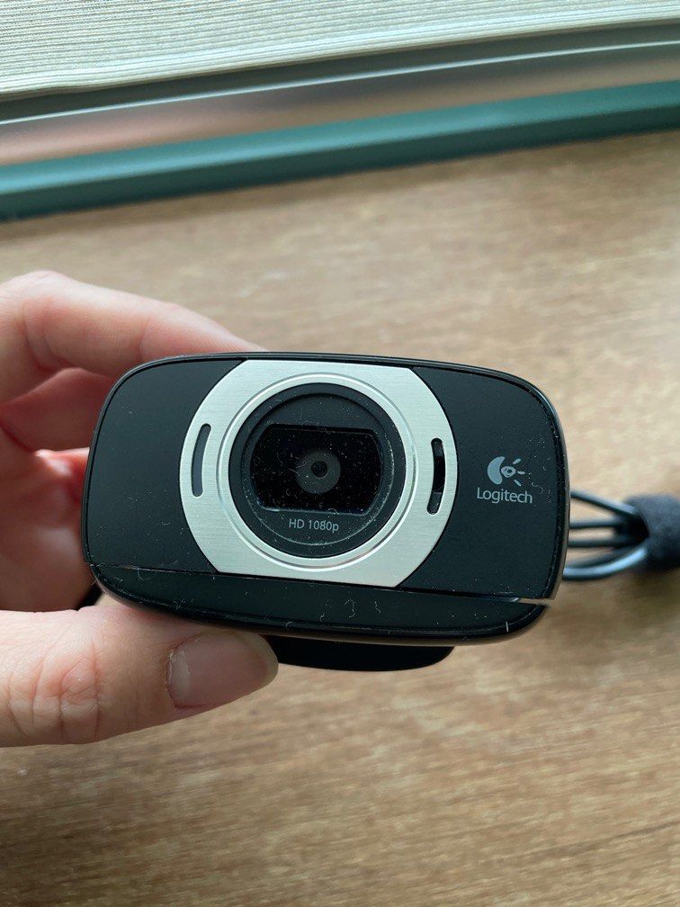Logitech C615 Full HD (1080p) Webcam, Computers & Tech, Parts ...