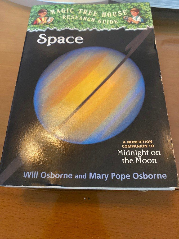 Magic Tree House Research Guide - Space, 興趣及遊戲, 書本 & 文具, 小朋友書 - Carousell