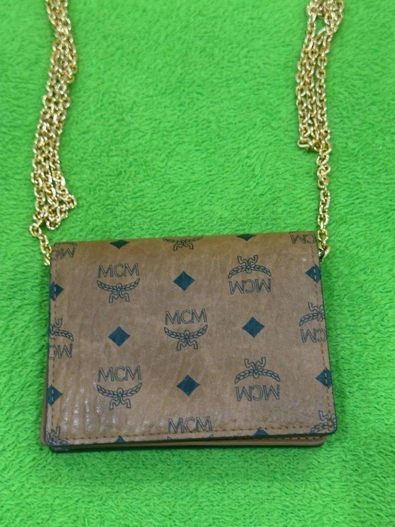 MCM Chain Wallet Visetos, Barang Mewah, Tas & Dompet di Carousell