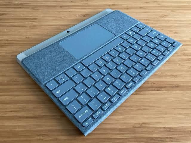 Microsoft Surface Go 2 (Full Set w/ pen and keyboard cover), 電腦＆科技 ...