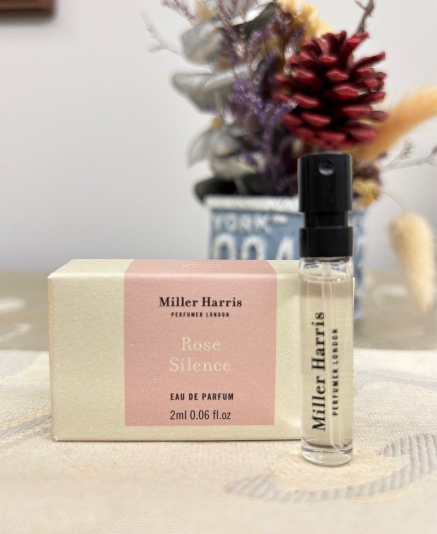 英國Miller Harris 玫瑰晨語淡香精2ml, 香水、美妝、保養, 香水、體香劑在旋轉拍賣