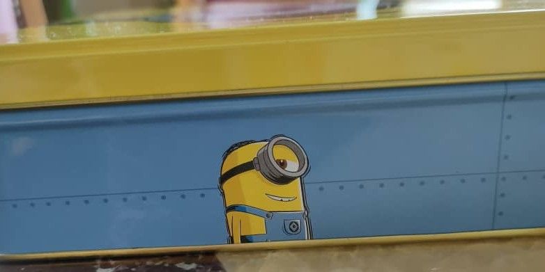 Minions Metal Box with Lid, Furniture & Home Living, Home Improvement ...