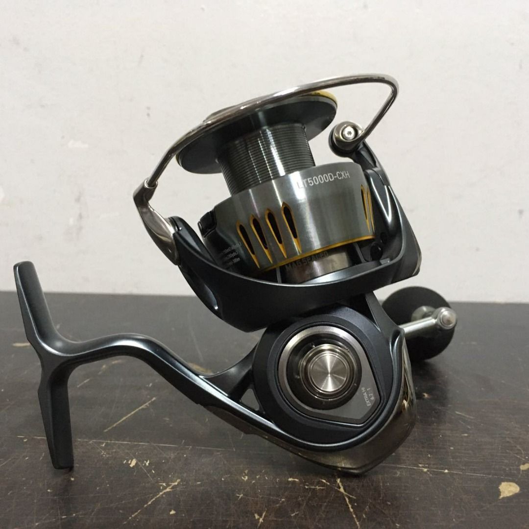 MM206 Daiwa 23 Airity LT5000D-CXH DAIWA AIRITY MADE IN JAPAN 捲軸 CARRR ...