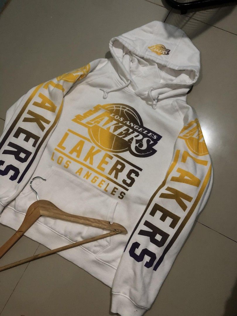 NBA UNK L.A LAKERS HOODIE, Men's Fashion, Tops & Sets, Hoodies on Carousell