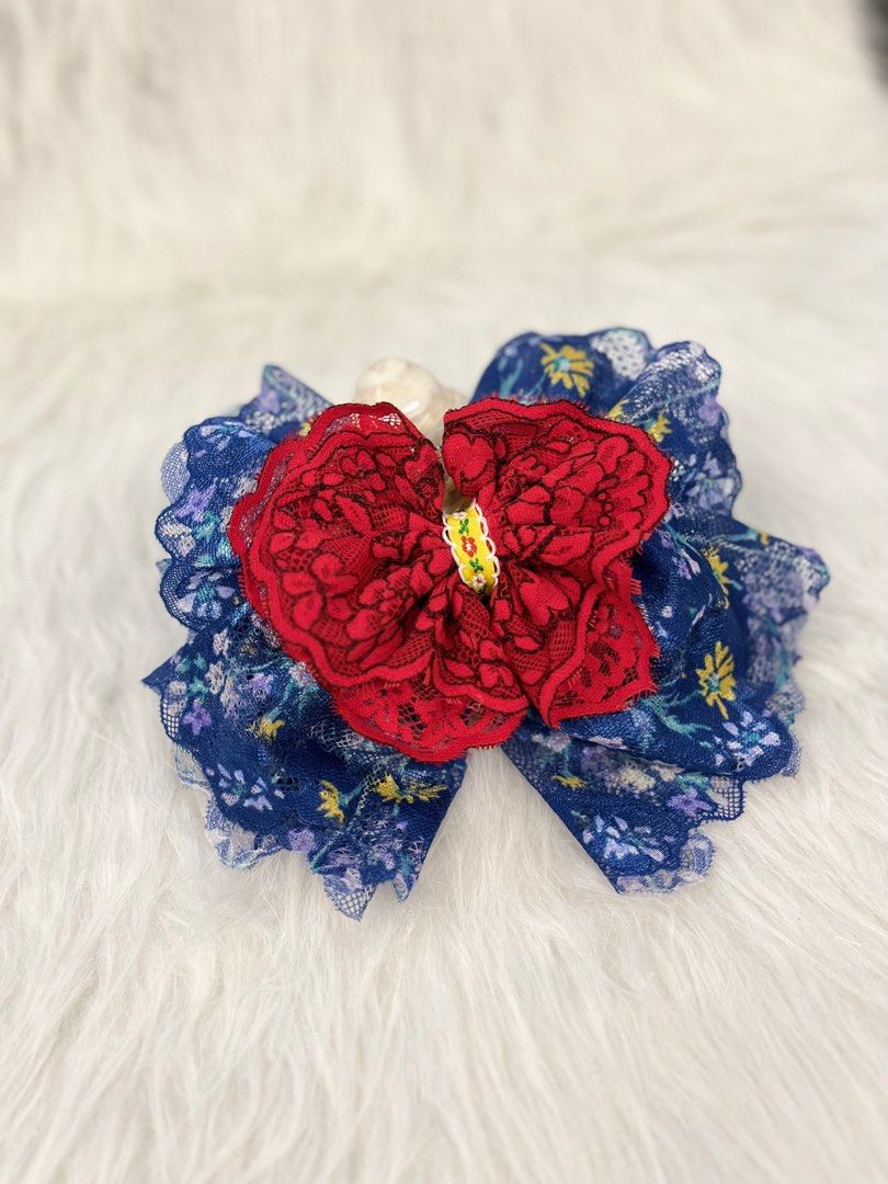 (New) Handcrafted Oversized Merdeka / Hibiscus Inspired Lace Bow ...