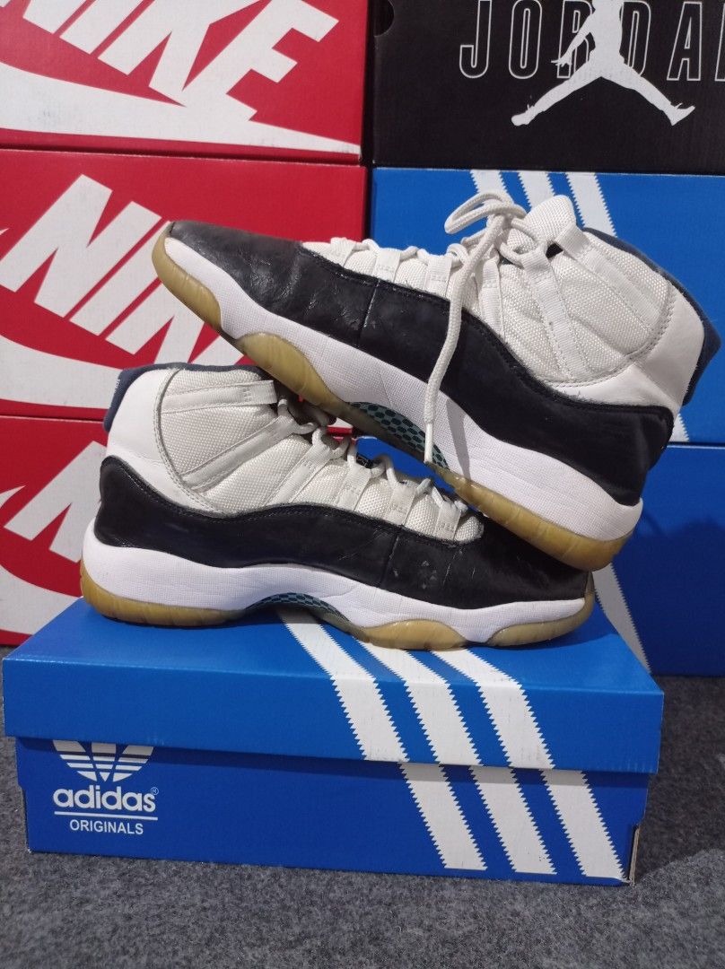Nike Air Jordan Retro 11 on Carousell