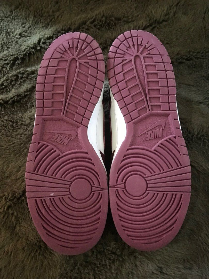 NIKE DUNK LOW BORDEAUX WINE, Men's Fashion, Footwear, Sneakers on Carousell