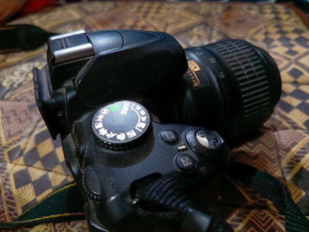 NIKON D3000 DSLR on Carousell