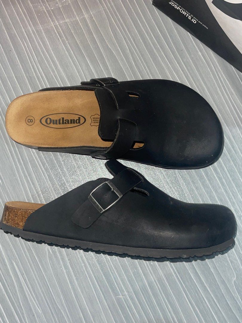 Outland Savannah, Men's Fashion, Footwear, Slippers & Slides on Carousell