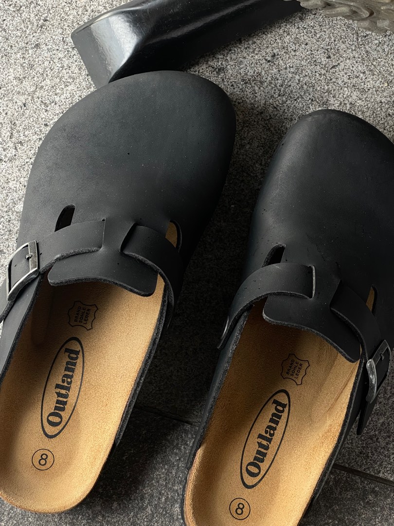 Outland Savannah, Men's Fashion, Footwear, Slippers & Slides on Carousell