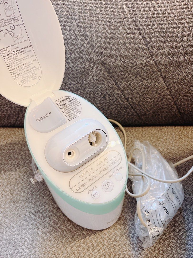 Panasonic 樂聲牌白金納米離子蒸面機 EH-2473, 美容＆化妝品, 健康及美容 - 皮膚護理, 面部 - 面部護理 - Carousell