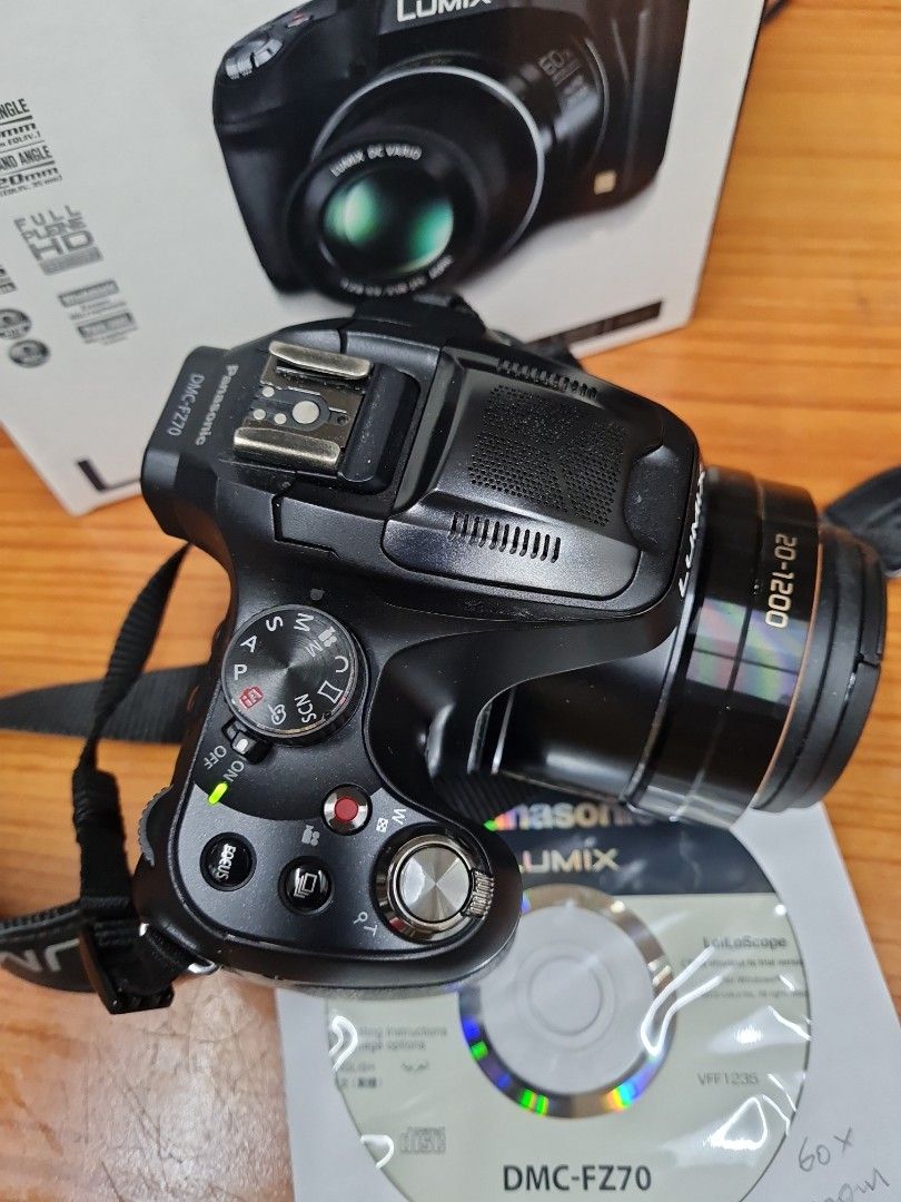 Panasonic FZ 70 , 60X zoom camera, Photography, Cameras on Carousell
