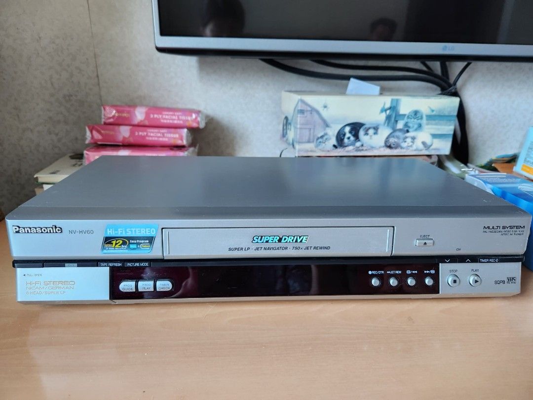Panasonic VHS 錄影機, 家庭電器, 電視 & 其他娛樂, 電視組件及配件 - Carousell