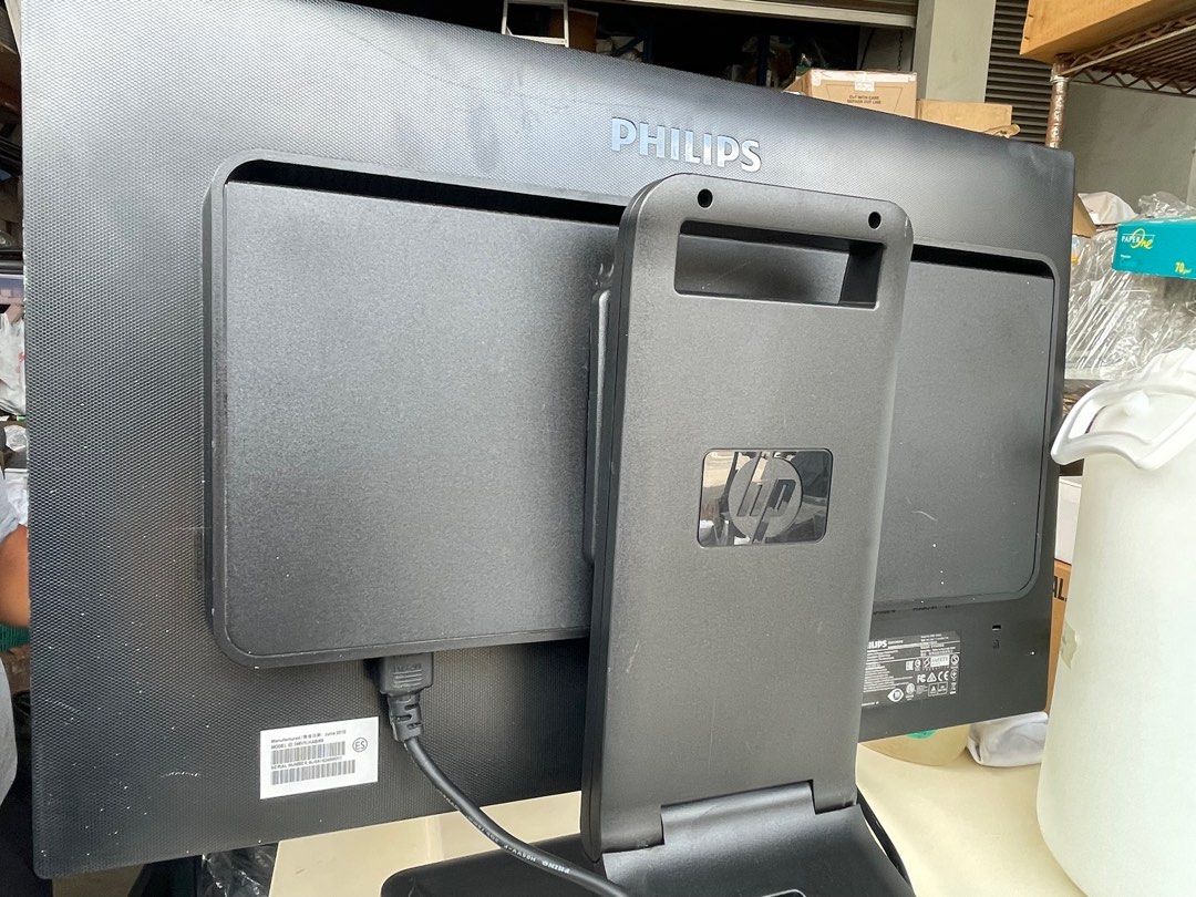 PHILIPS 24 inches monitor, Computers & Tech, Desktops on Carousell