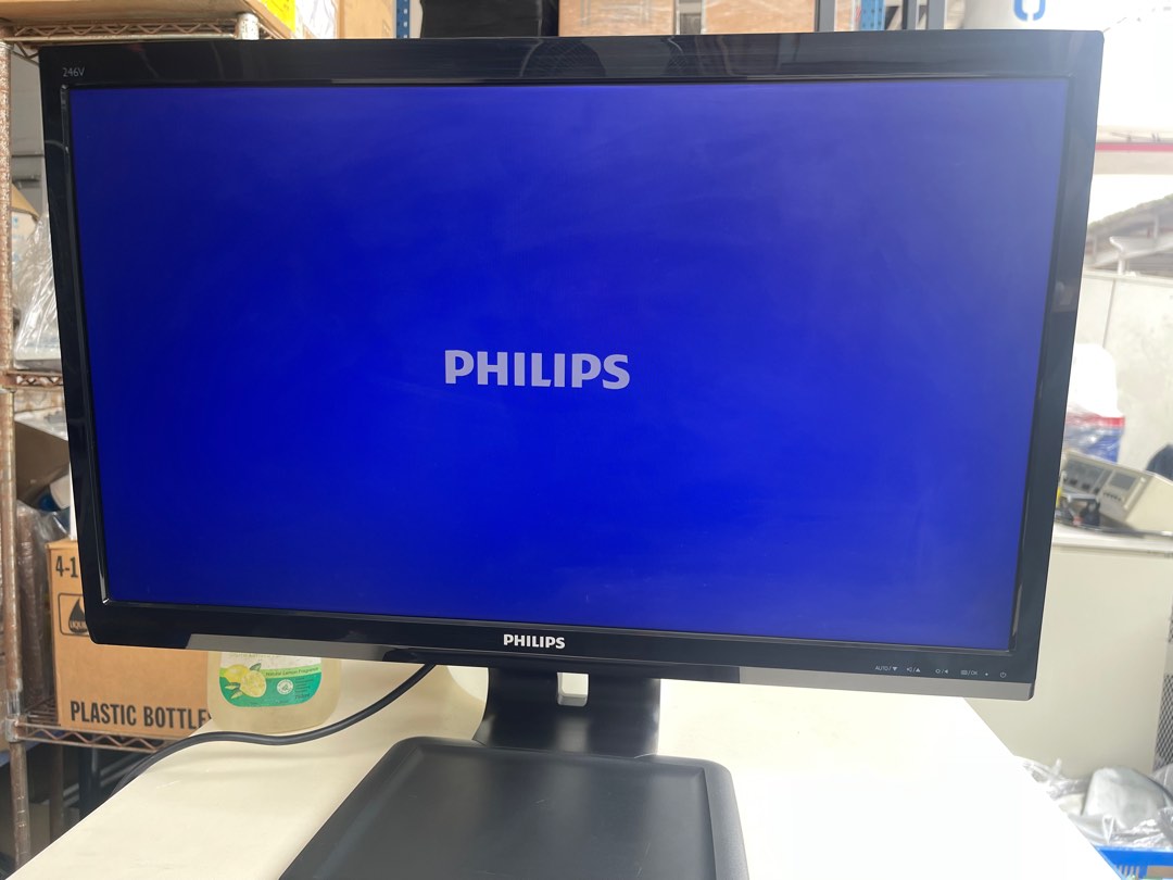 PHILIPS 24 inches monitor, Computers & Tech, Desktops on Carousell