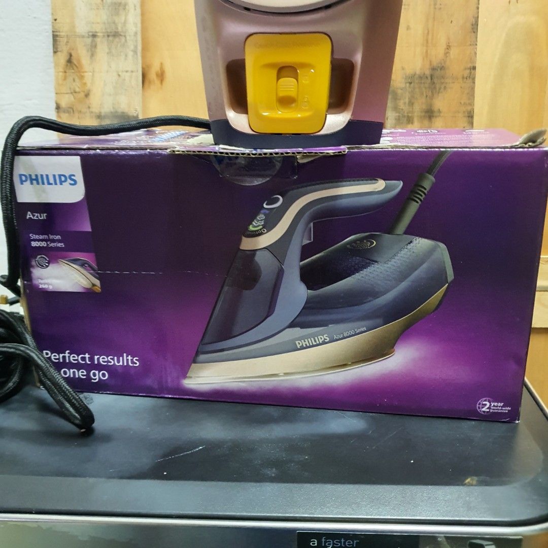 Philips Azur 8000 Series Steam Iron (DST8050/26), Dark Blu, TV & Home ...