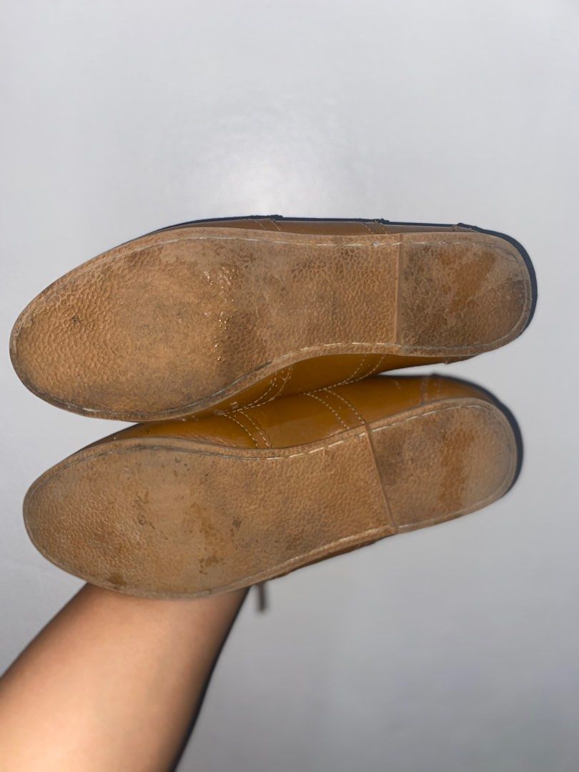 Rob and Mara, Women's Fashion, Footwear, Loafers on Carousell