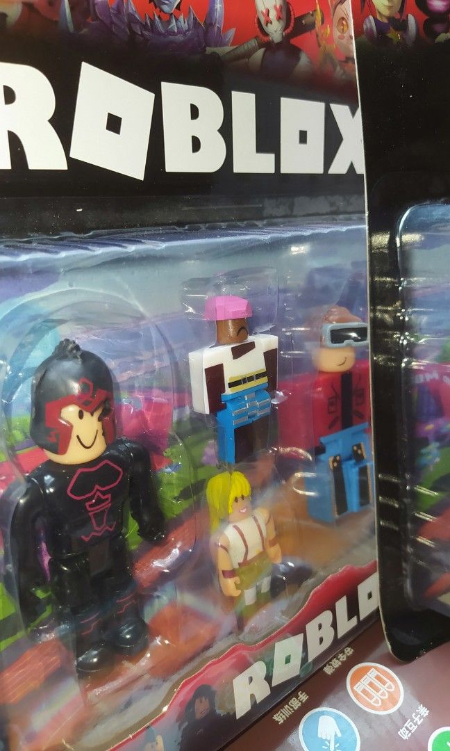 Roblox 6in1 carded, Hobbies & Toys, Toys & Games on Carousell