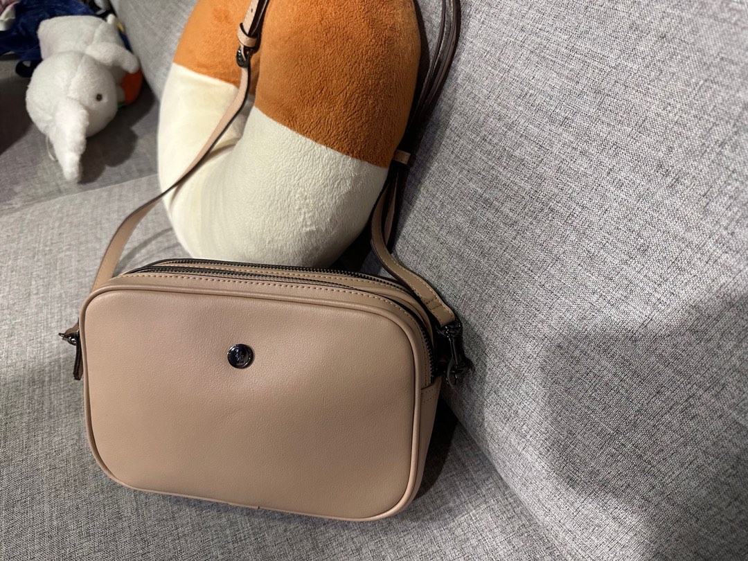 S'AIME 東京企劃 斜背包 側背包 肩背包 奶茶色 #把愛傳出去, 她的時尚, 包包、錢包, 肩背、側背包在旋轉拍賣