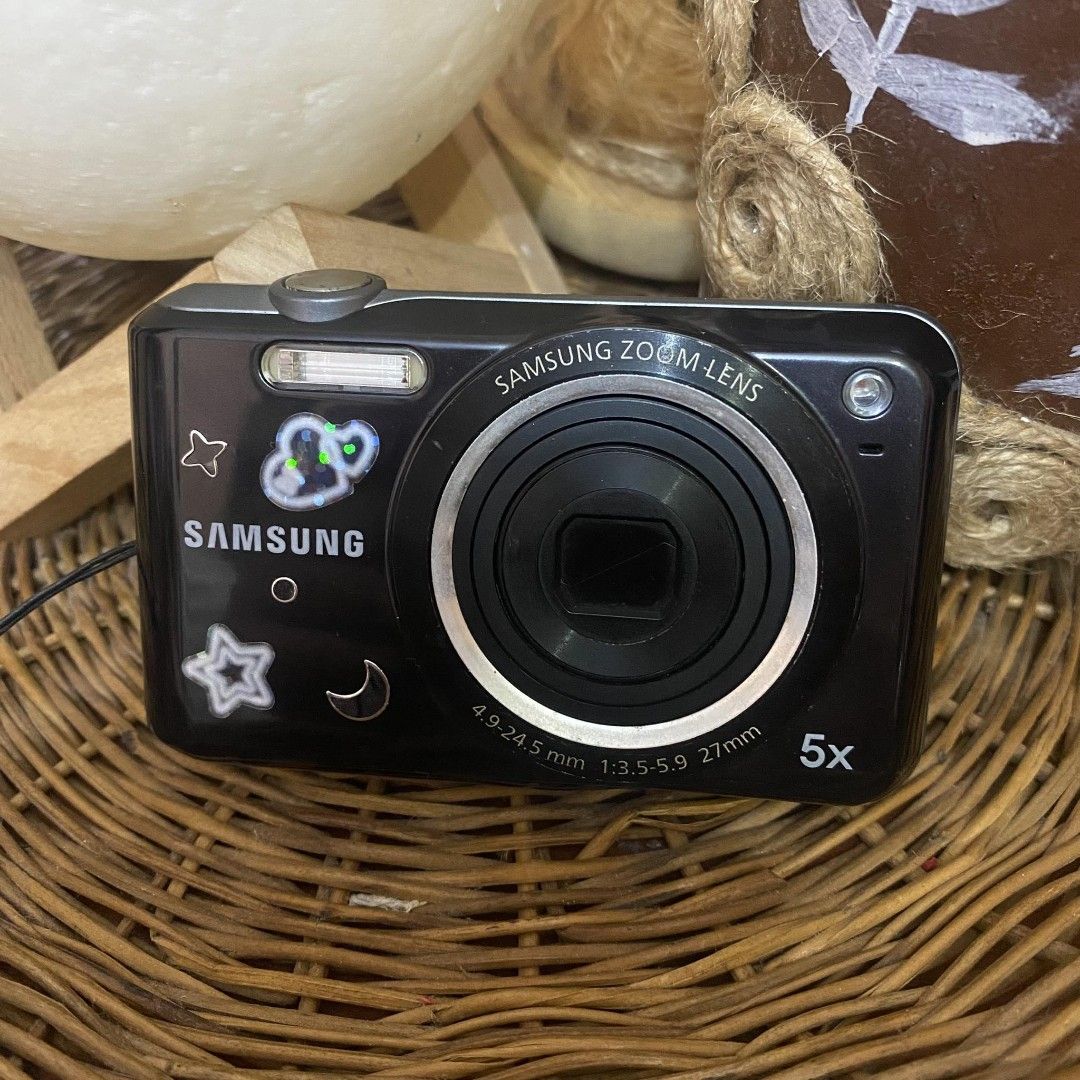 Samsung ES65, Photography, Cameras on Carousell