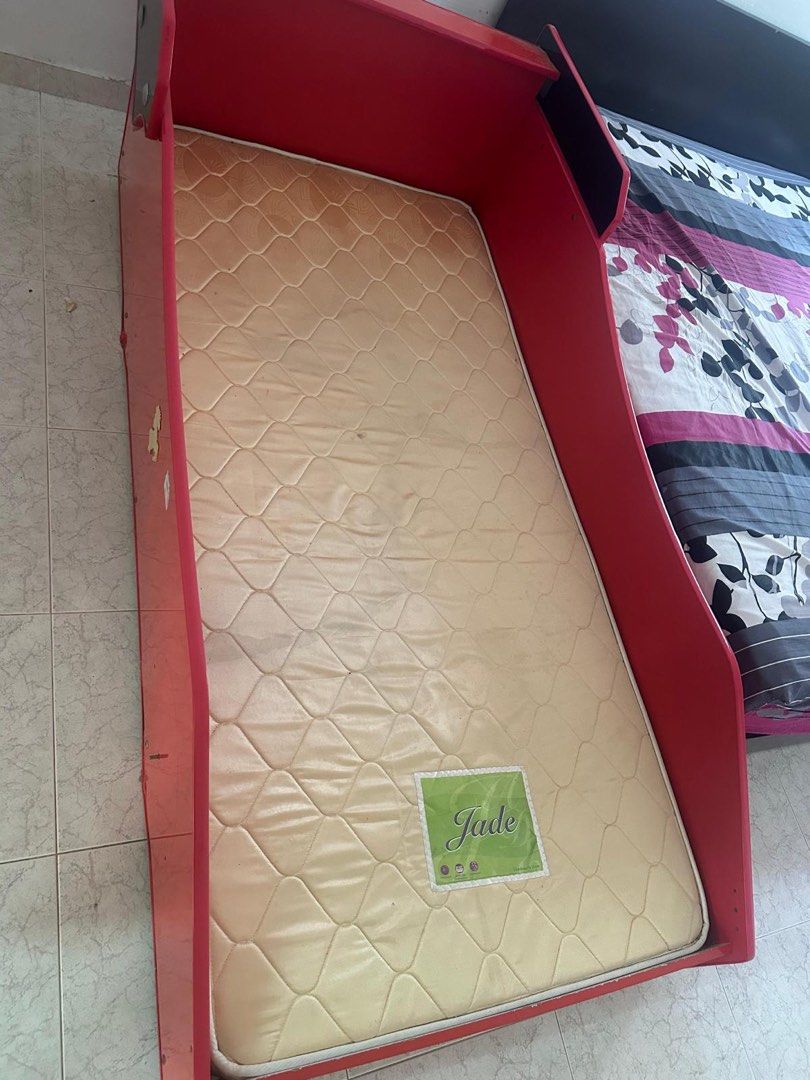 Single Mattress, Furniture & Home Living, Furniture, Bed Frames ...