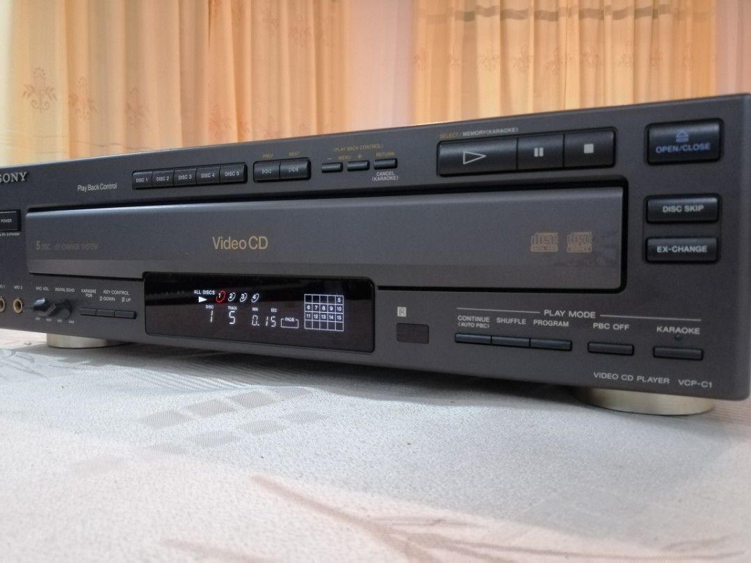 Sony 5 disc player, Audio, Other Audio Equipment on Carousell