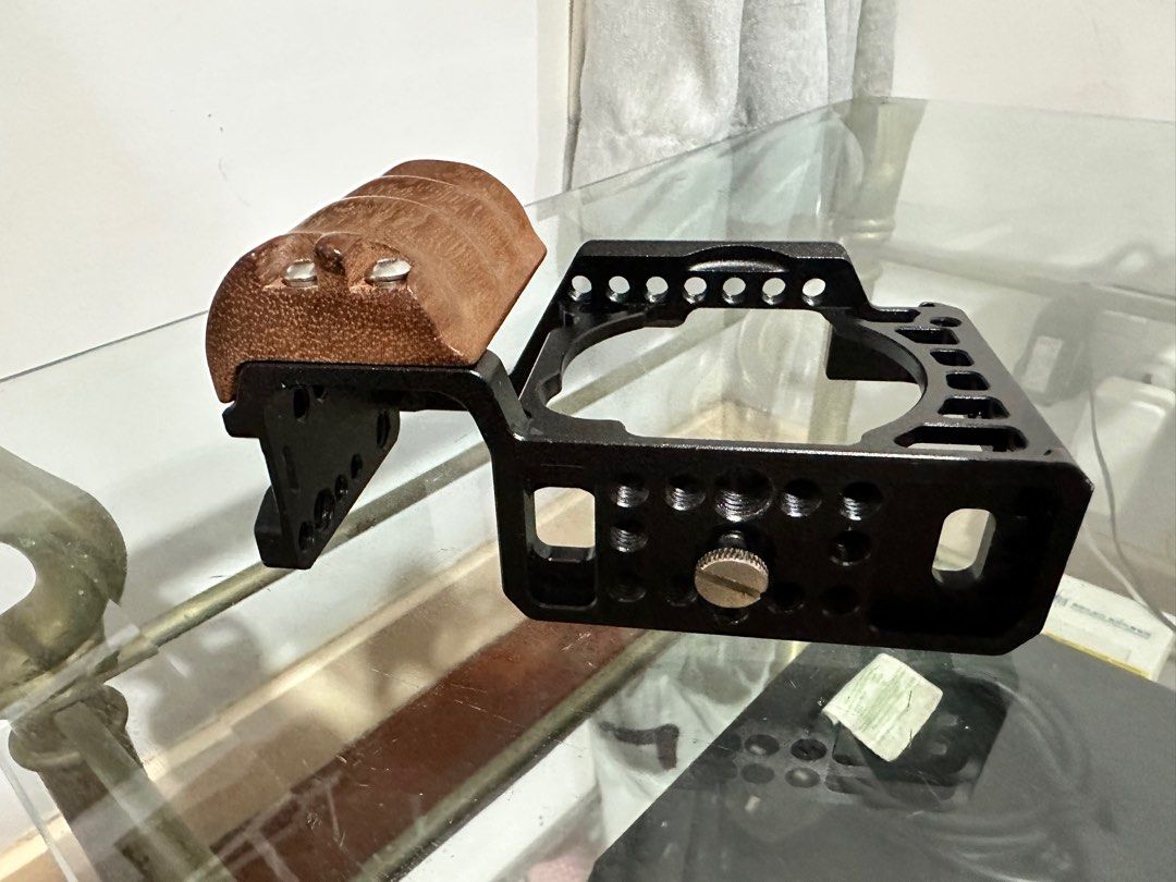 Sony A6500 small rig cage handle (套籠+手柄）, 攝影器材, 攝影配件, 其他攝影配件 - Carousell