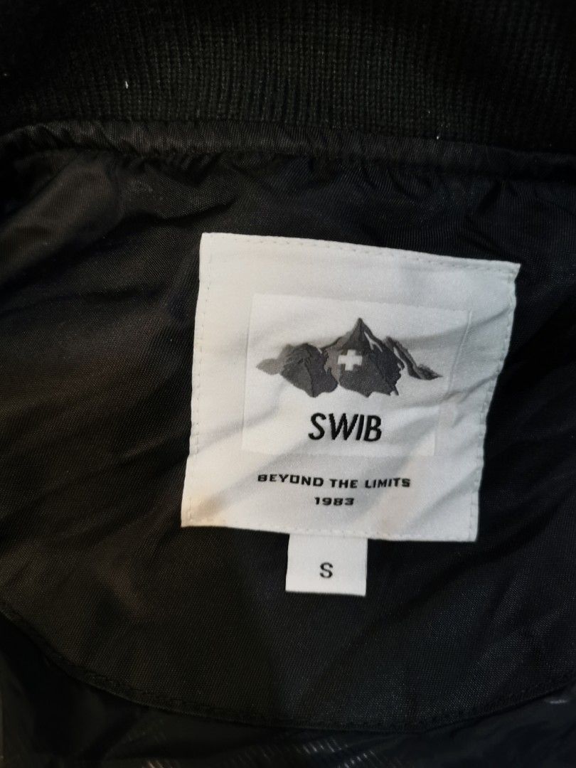 SWIB BOMBER JACKET on Carousell