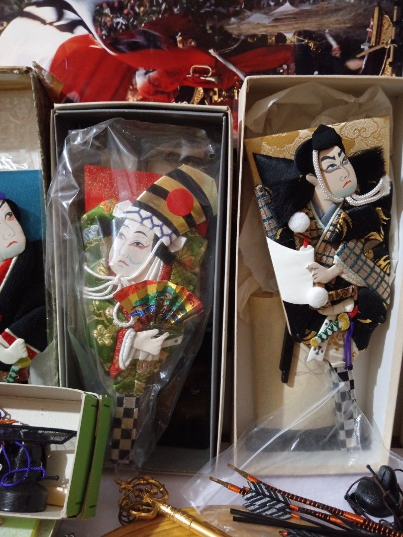 Take all Japanese display accessories sword wood display on Carousell