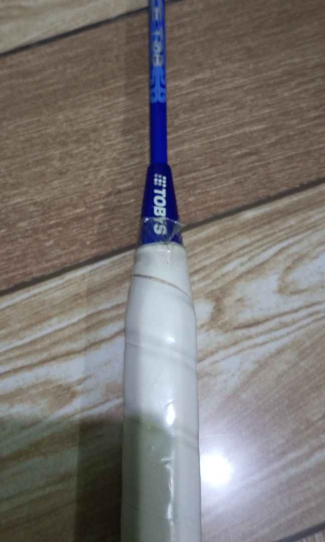Toby's Badminton racket on Carousell