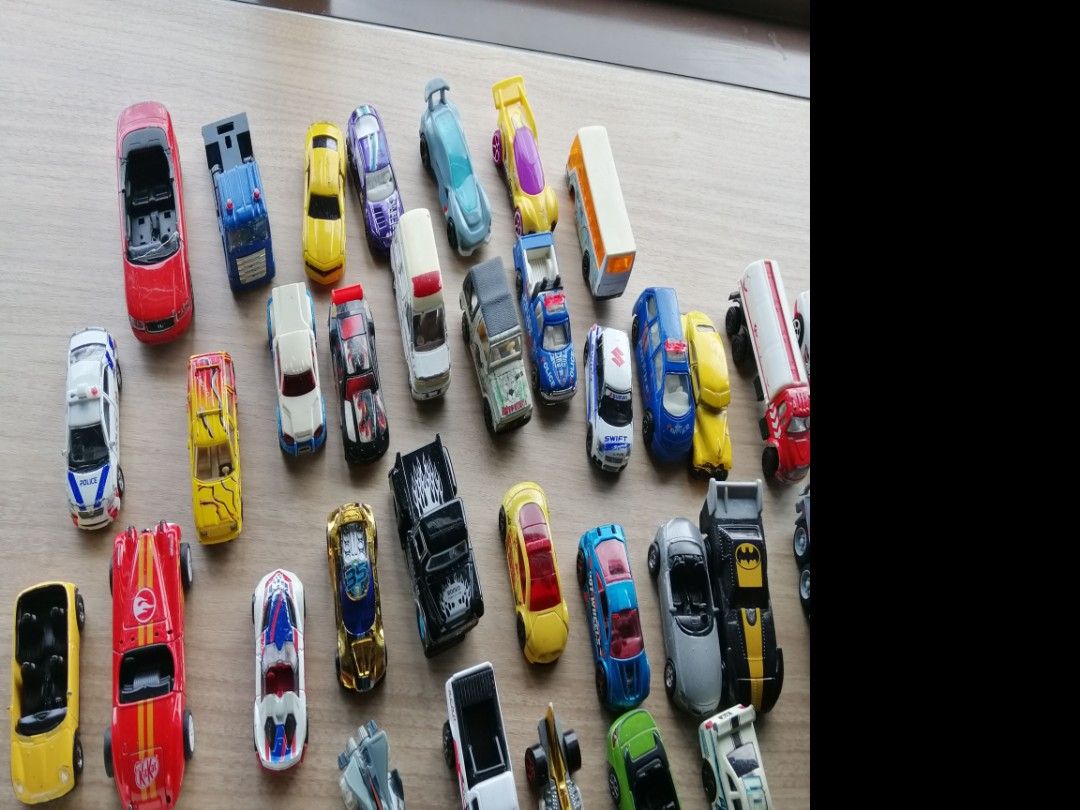 Toy cars, Hobbies & Toys, Toys & Games on Carousell