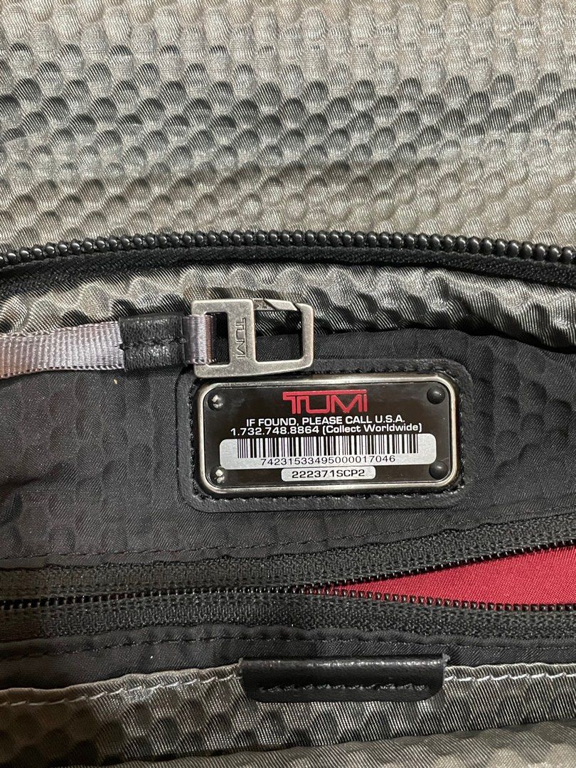 TUMI Alpha Bravo Beale Mini Messenger Bag, Men's Fashion, Bags, Sling Bags on Carousell