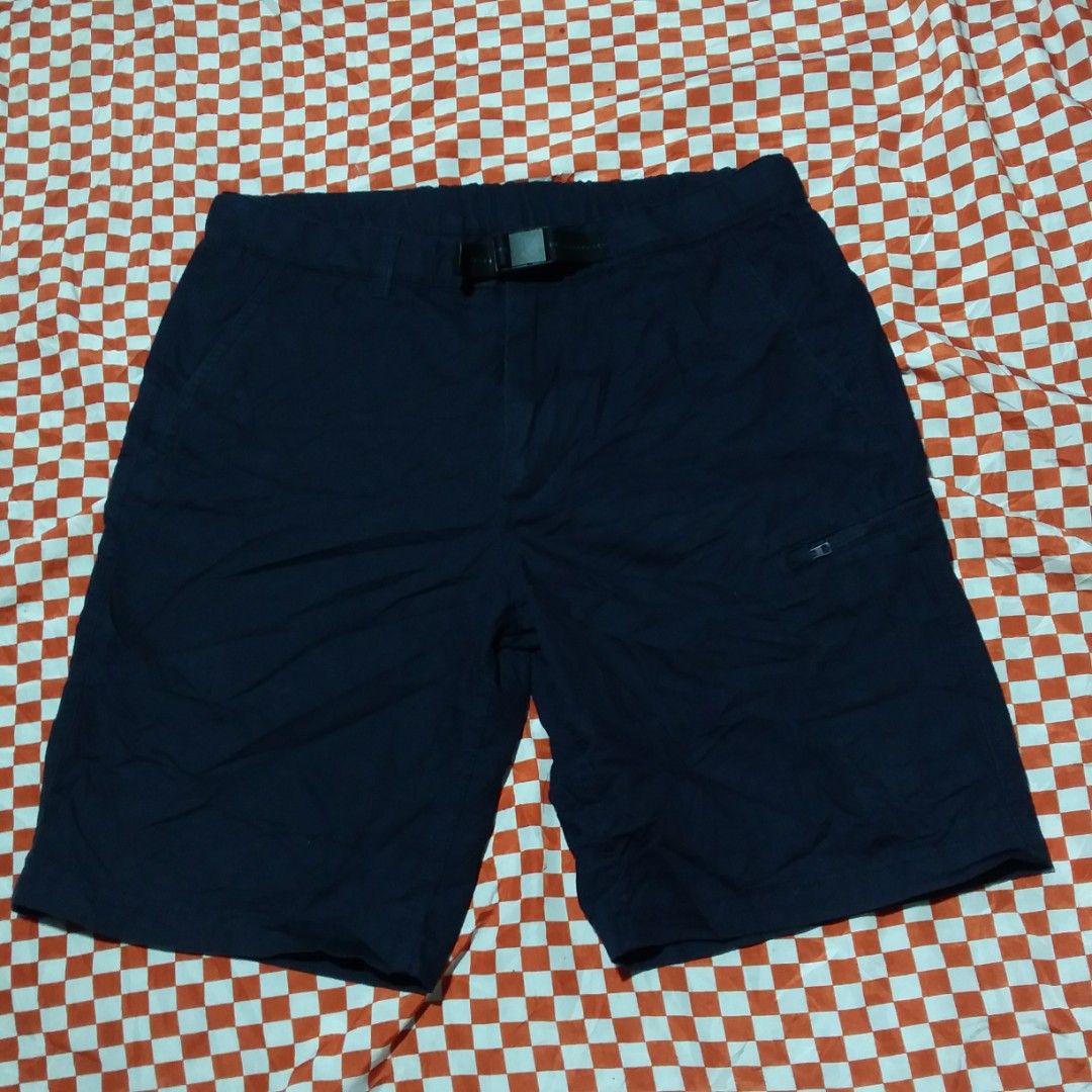 Uniqlo utility short, Men's Fashion, Activewear on Carousell