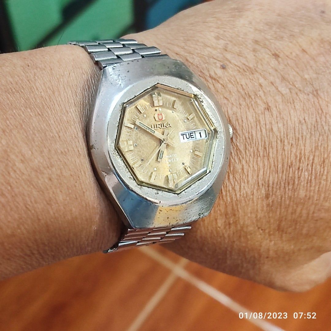 Urika Automatic Rare Vintage, Men's Fashion, Watches & Accessories ...