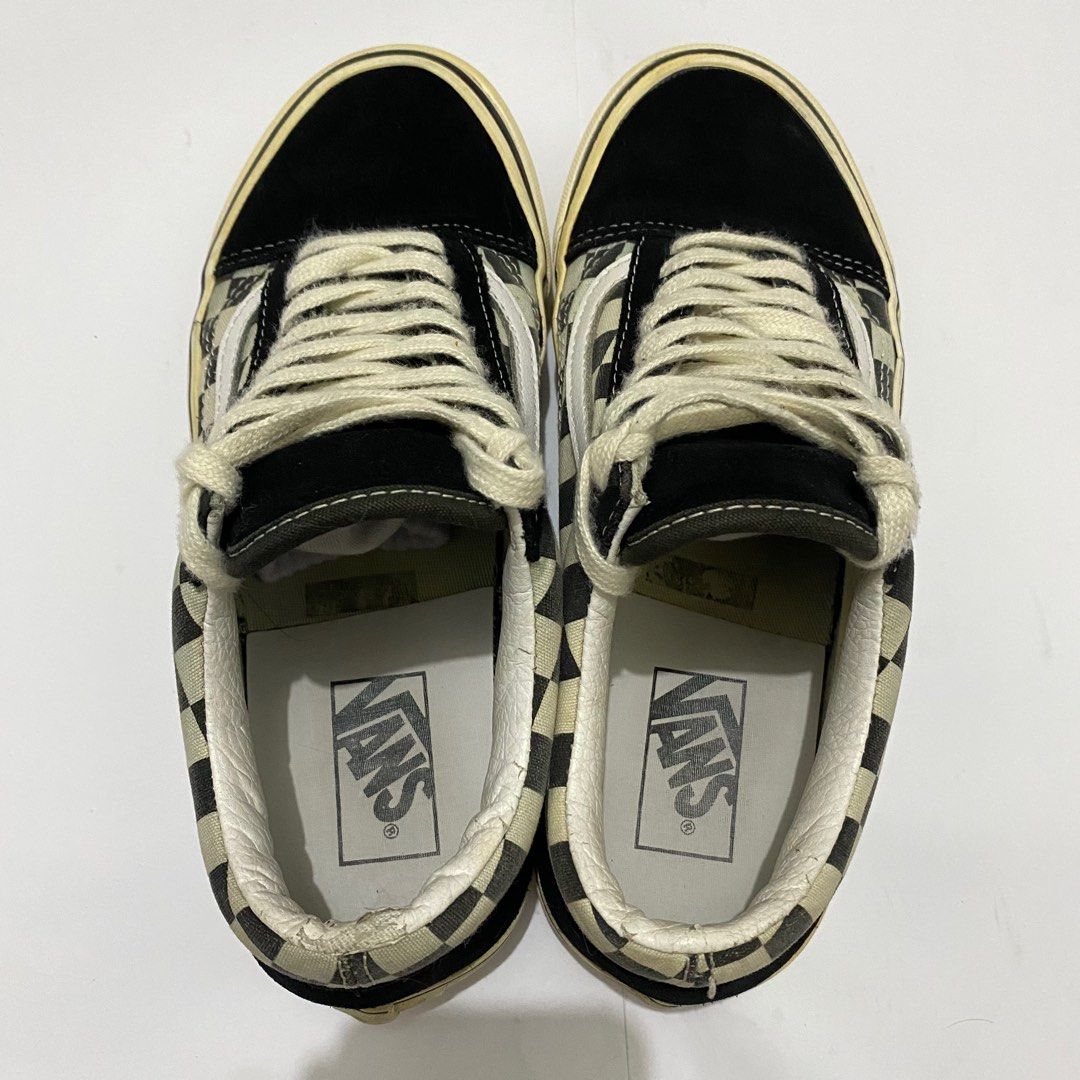 Vans os style 36, Fesyen Pria, Sepatu , Sneakers di Carousell