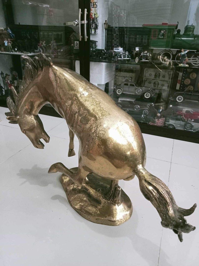 Vintage Galloping Horse on Carousell