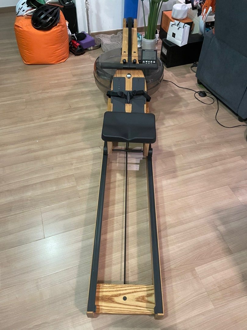 WATERROWER ROWING MACHINE WITH S4 MONITOR, Sports Equipment, Exercise ...