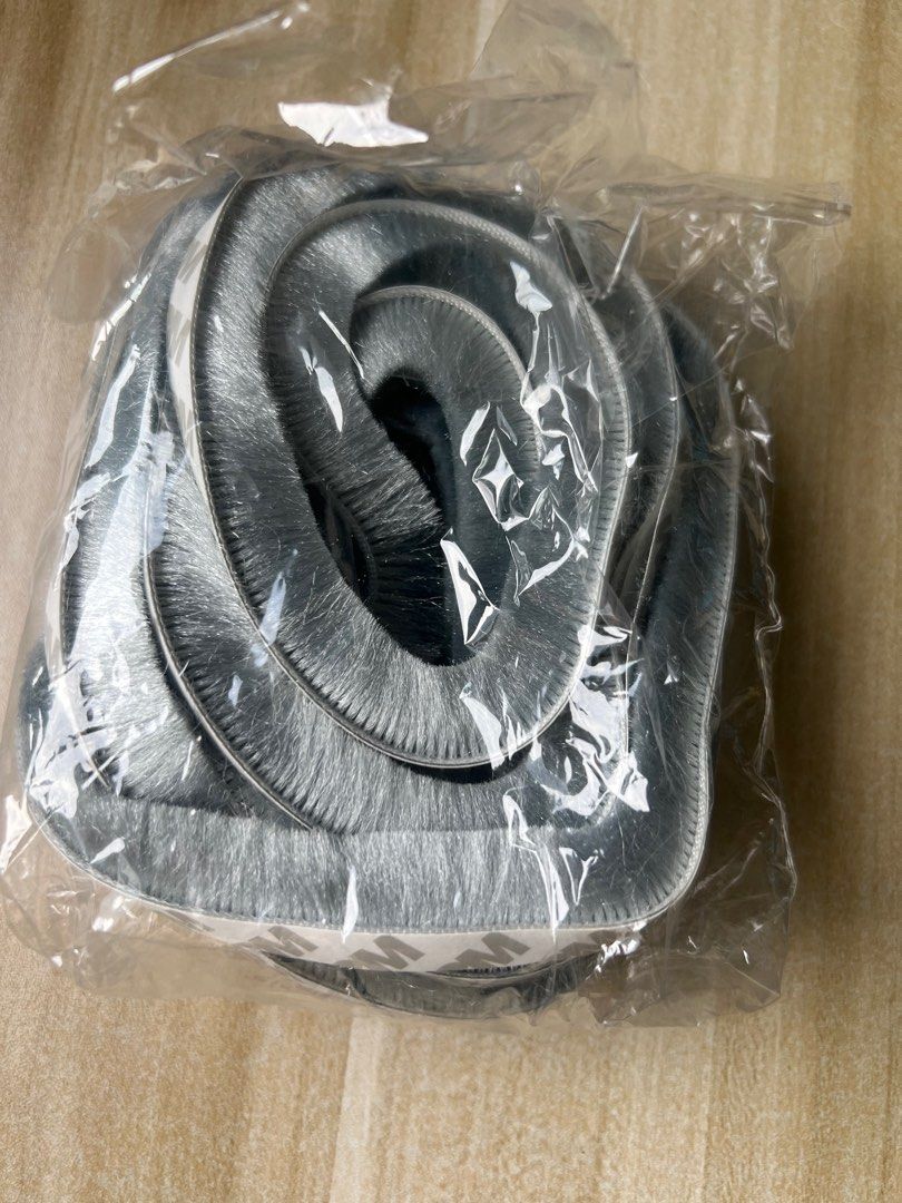 Window dust blocker, Furniture & Home Living, Home Improvement ...