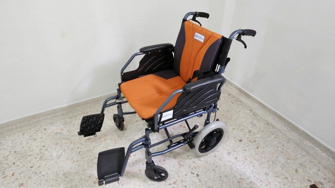 BION iLight detachable wheelchair, Health & Nutrition, Assistive ...