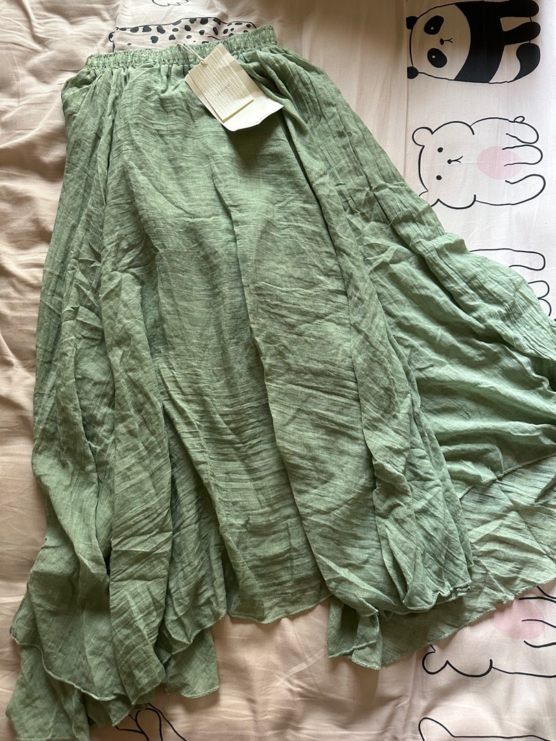DC Skirt Mint, Fesyen Wanita, Pakaian Wanita, Gaun & Rok di Carousell