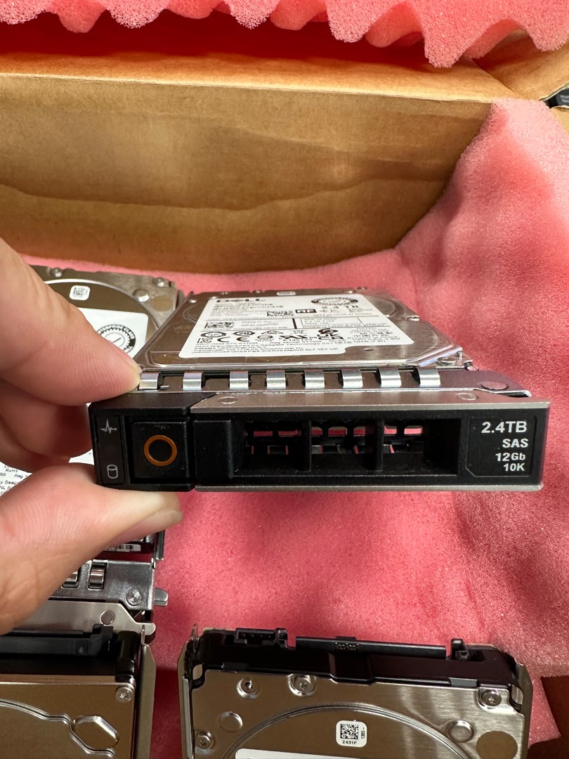 Dell server HDD 2.4TB 10k RPM, Computers & Tech, Parts & Accessories ...