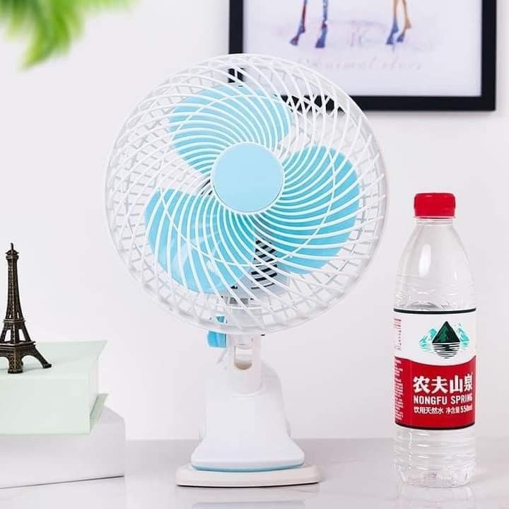 Desktop Fan Portable Shaking Head Three Blade Folding Table Clip Fan ...