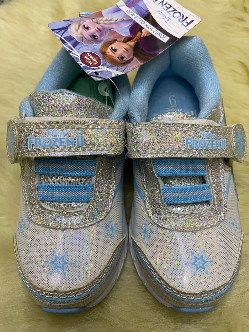DISNEY FROZEN SHOES WITH LIGHTS 15cm on Carousell
