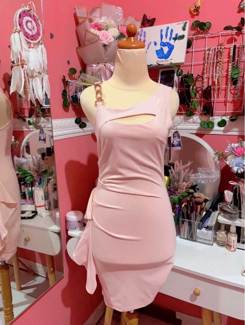 Dress Pink Bodycone, Fesyen Wanita, Pakaian Wanita, Gaun & Rok di Carousell
