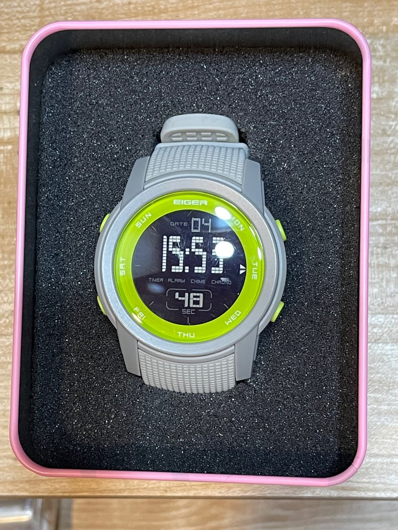 Eiger watch, Barang Mewah, Jam Tangan di Carousell