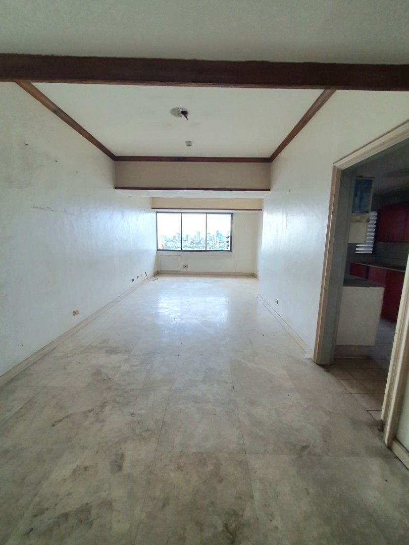3 Three bedroom Sale One beverly place Annapolis st Greenhills San juan ...